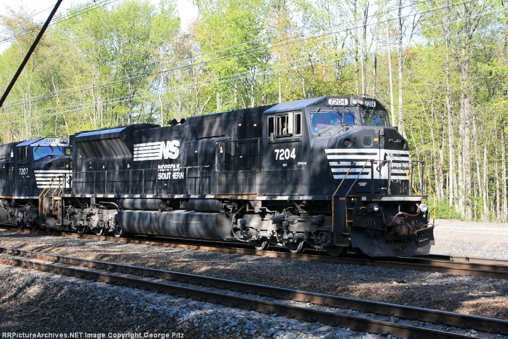 NS 7204